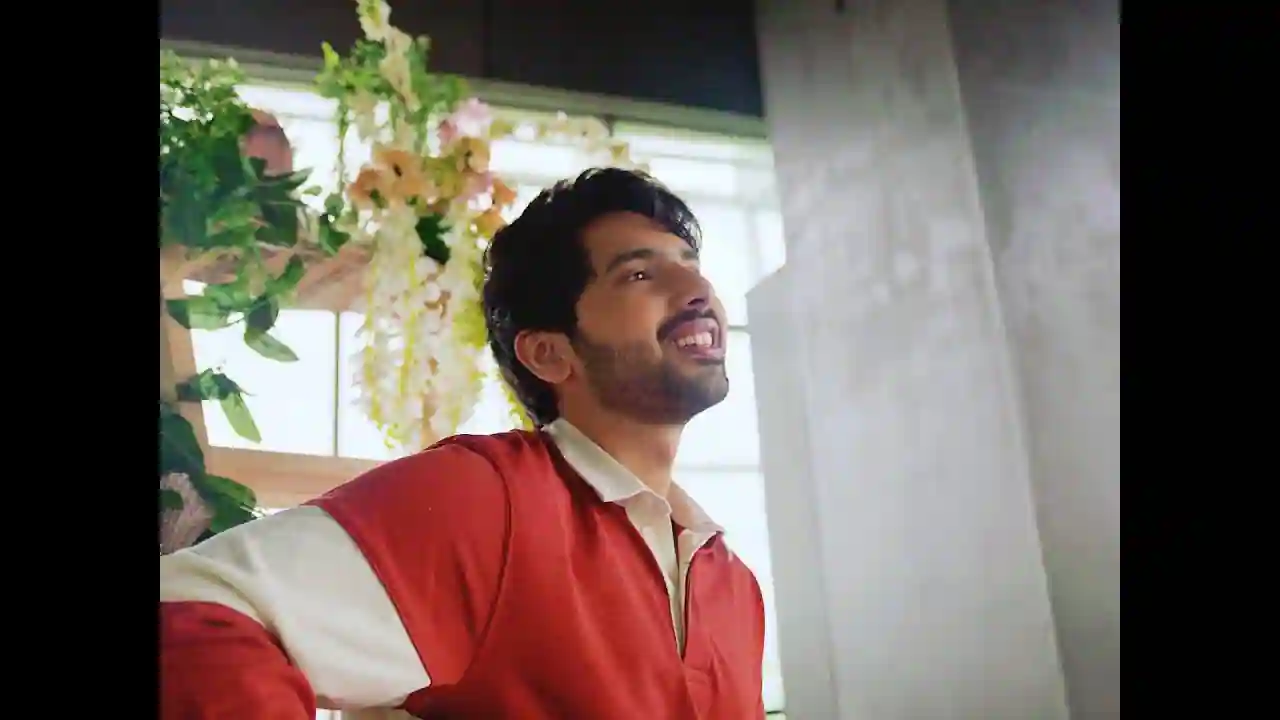 Tu/You Lyrics Armaan Malik - Lyric Bell Store